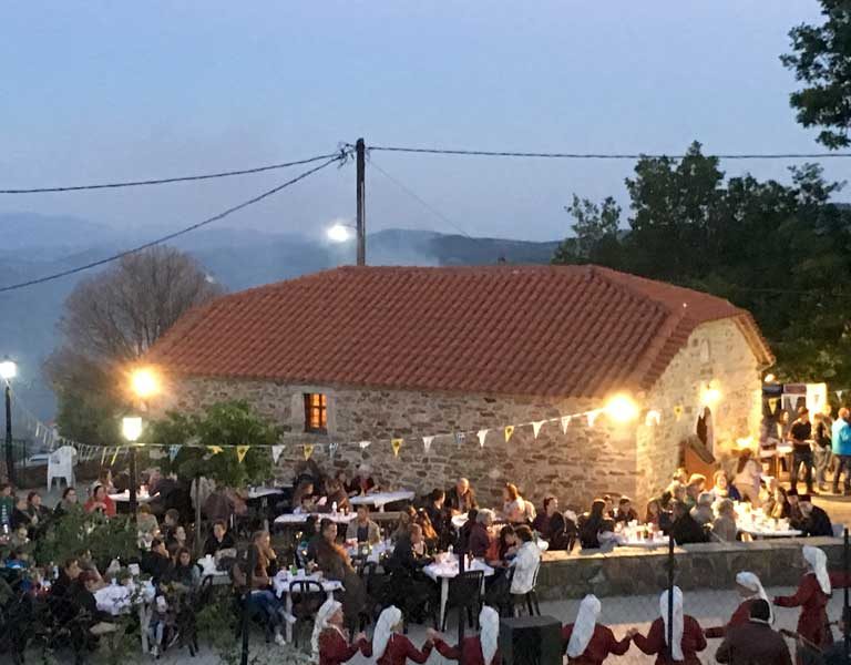 ΠΑΡΕΚΚΛΗΣΙΑ ΤΟΥ ΤΑΞΙΑΡΧΗ – Ιερός Ναός Αγίου Αρχαγγέλου Ταξιάρχης Χαλκιδικής